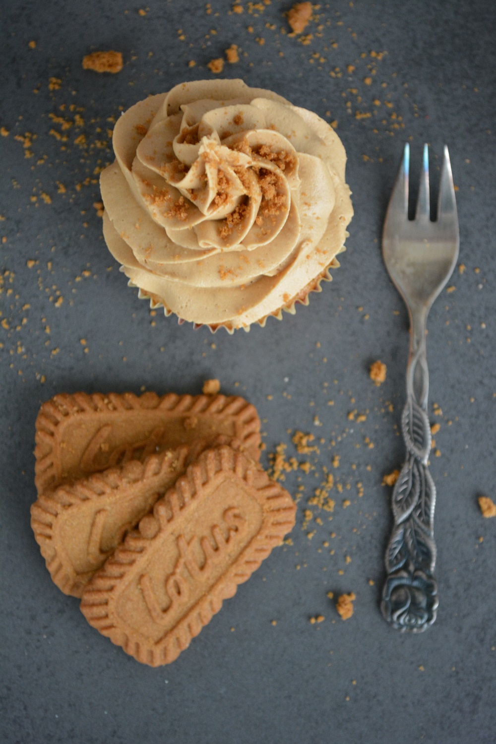 Cupcakes mit Lotus-Topping